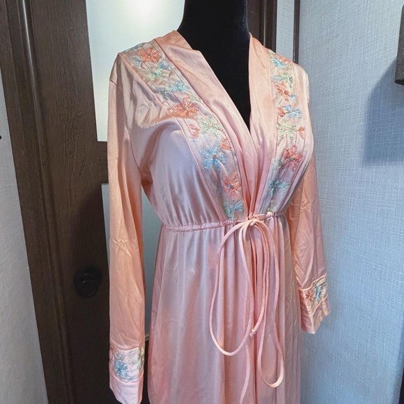 Intimates & Sleepwear | Vintage Peach Color Embroidered Long Dressing ...